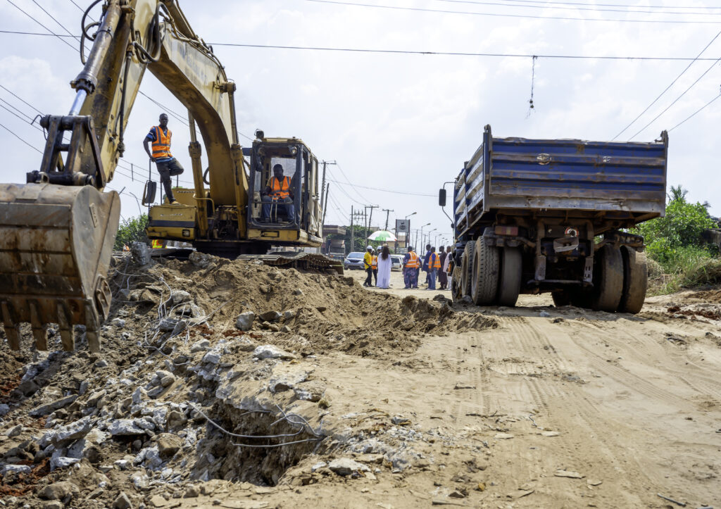 Edo State Government Flags Off Reconstruction of Roads in Egor LGA ...